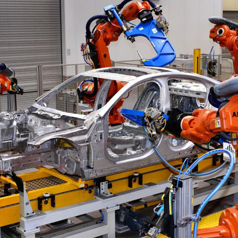 Robot Applications In Manufacturing Manufacture and Robot Applications ...